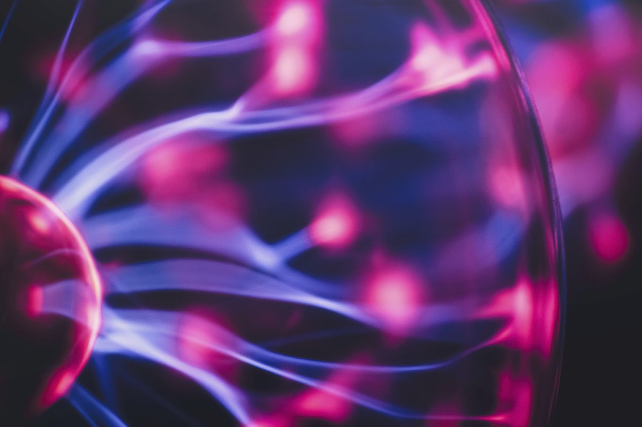 Perché continuiamo a studiare la Teoria delle Stringhe? – Random Physics